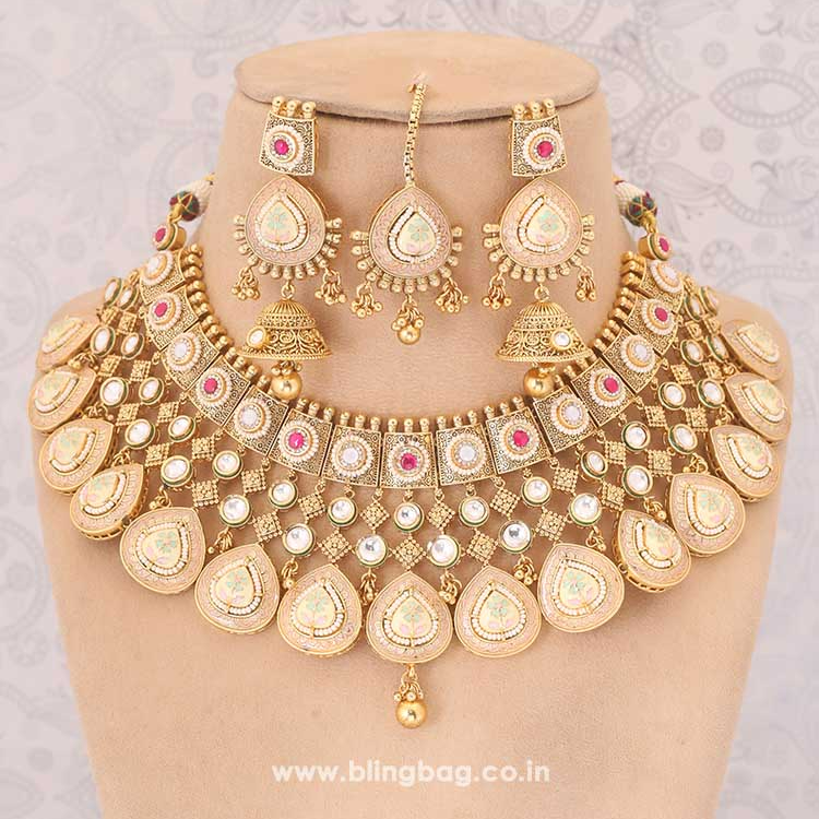 Golden Jewellery Sets – Bling Bag