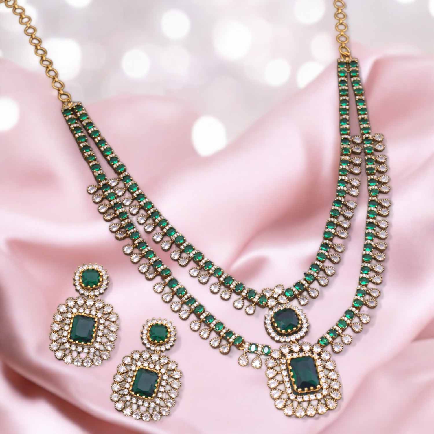 Emerald Arashel Victorian Jewellery Set - New Arrival – Bling Bag
