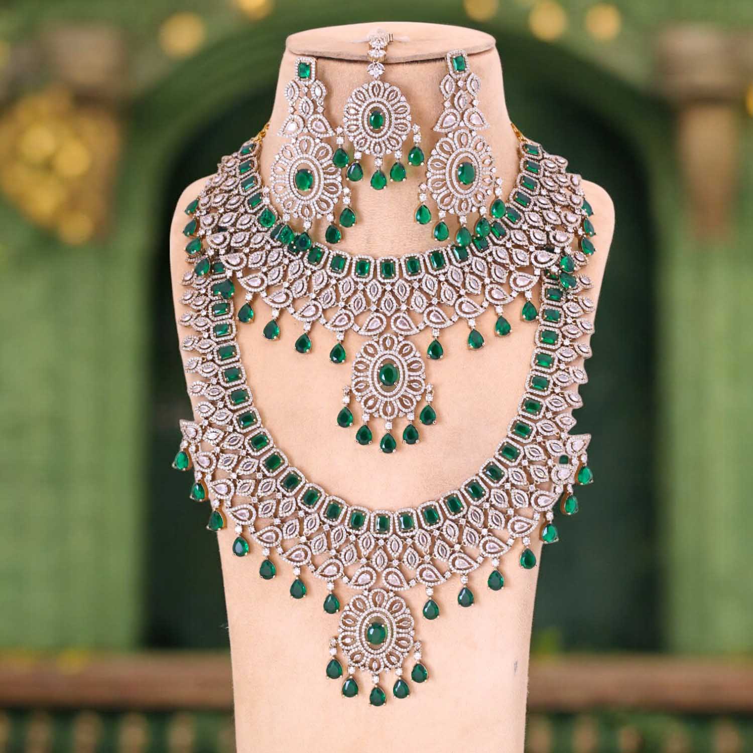 Emerald Arianna Bridal Victorian Jewellery Set - New Arrival – Bling Bag