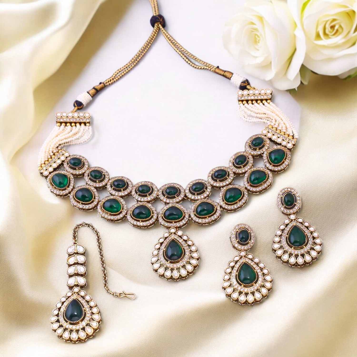 Emerald Larsan Victorian Jewellery Set – Bling Bag